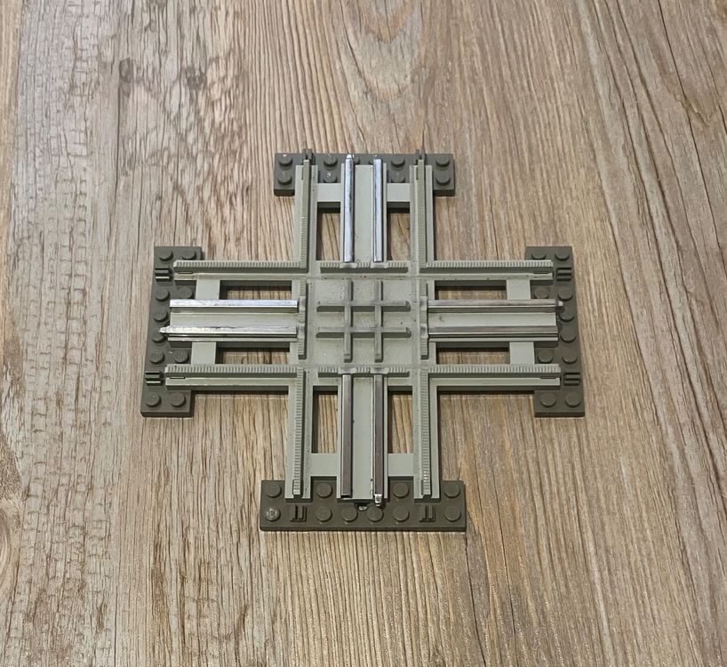 Lego 7857 Elektrische Kreuzung Eisenbahn 12V (Gebraucht) in Wichtrach ...