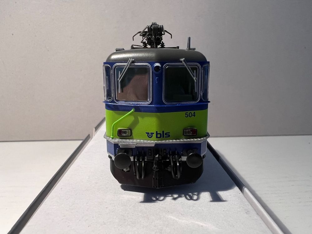 Roco 62691 - Re 420 504 - BLS "Nina" mit Omega-Logo (Defekt) in ...