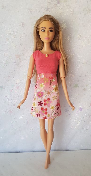 Barbie Kleid (Neu (gemäss Beschreibung)) in Lachen SZ für CHF 9 – mit Lieferung auf Ricardo kaufen