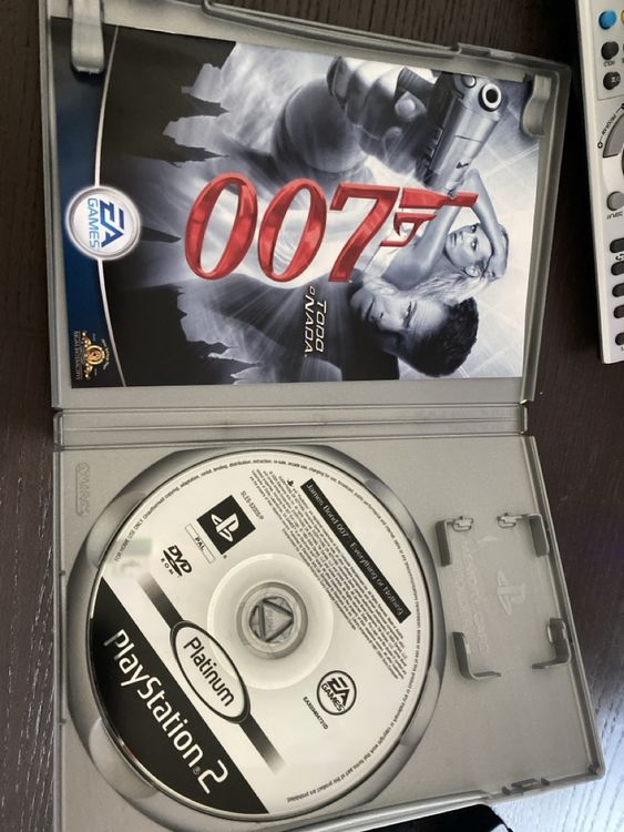 007 James Bond Platinum Edition für die Ps2 | Kaufen auf Ricardo