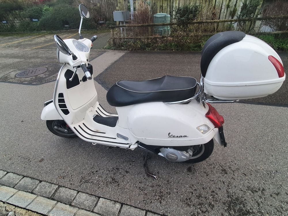 VESPA Roller Piaggio GTS Super 125 (Gebraucht) in Birmensdorf für CHF ...