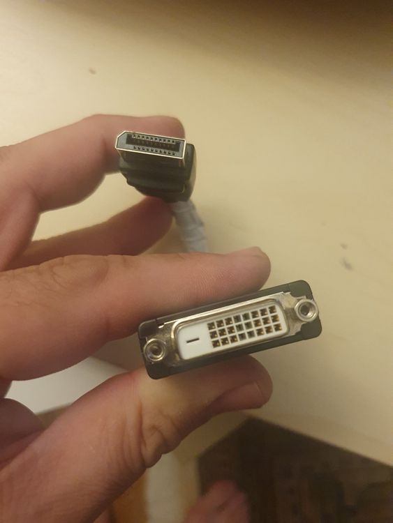Monitorkabel DVI adapter Displayport Monitor Kabel (Gebraucht) in ...