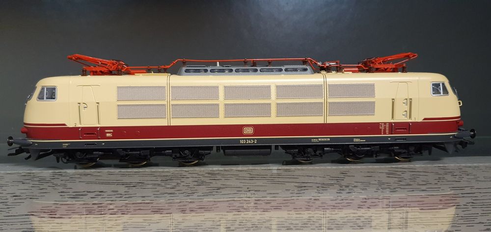 TRIX:DC: DB E-LOK TEE BR 103 243-2 DIGITAL GUSSGEHÄUSE (Gebraucht) in ...
