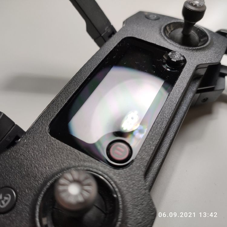 DJI MAVIC 1 PRO und PLATINUM Controller (wie NEU!) (Gebraucht) in ...