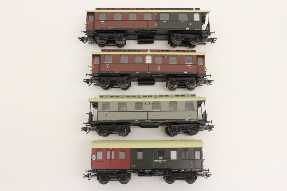 Märklin 43048 + 43049 KPEV Personenwagen AC H0 (Gebraucht) in Basel für ...