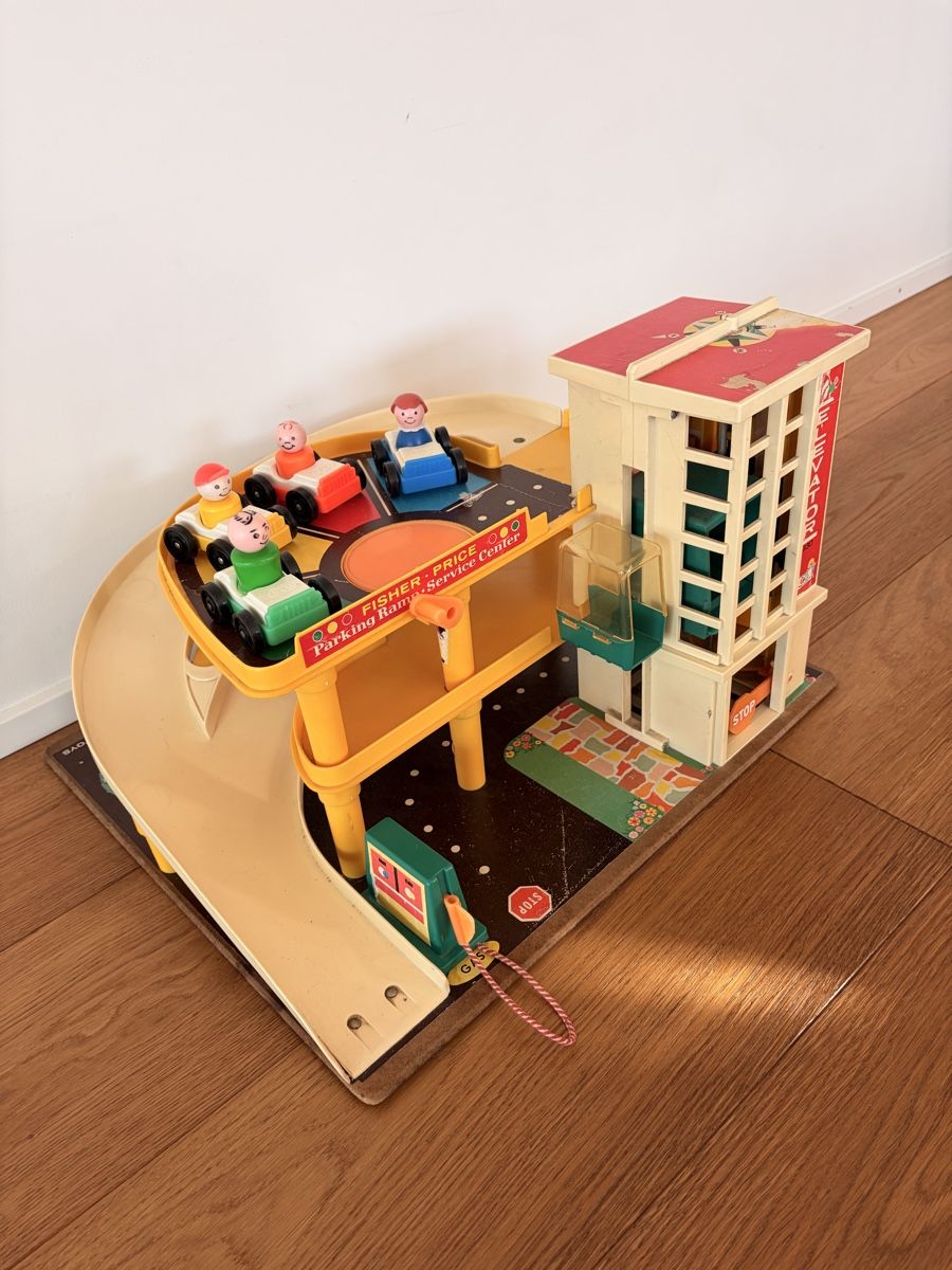 Fisher Price Parkhaus Vintage Nr.930 Parking Ramp Service (Gebraucht ...