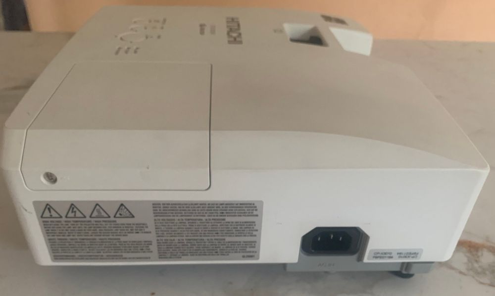 Hitachi CP-X3010 Projector | Kaufen auf Ricardo