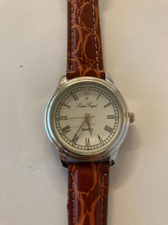 Damen Armbanduhr Louis Royal Quartz 34mm | Kaufen auf Ricardo