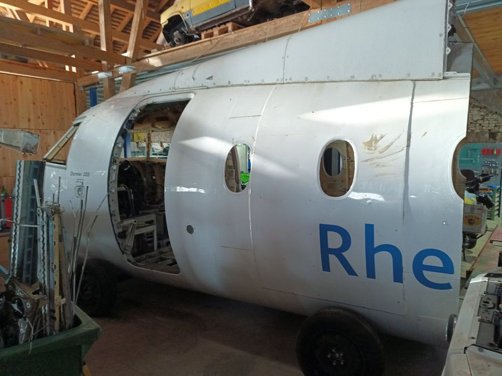 Flugzeug Cockpit Rumpf Simulator Sauna Gartenhaus tinyhaus (Gebraucht ...