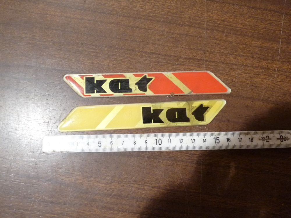 2x Kat Aufkleber Sticker (Gebraucht) in Huttwil für CHF 5 – mit ...