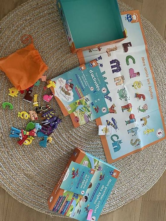 Mon premier coffret des Alphas (Gebraucht) in Vallamand für CHF 30 ...