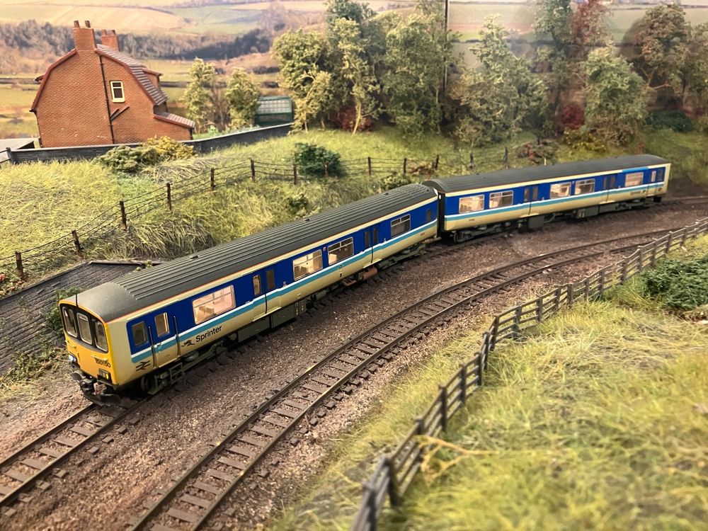 Bachmann Class 150 Britischer Triebwagen (32-928) Digital | Kaufen auf ...