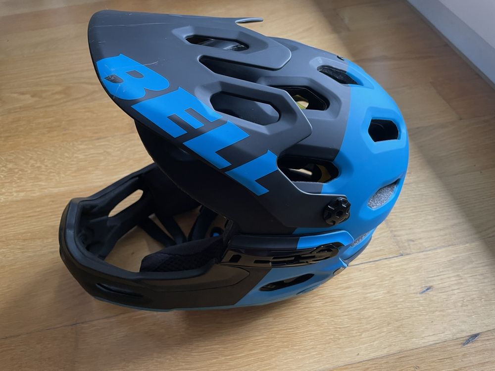Bell Downhill Helm Gr. S (Gebraucht) in Zürich für CHF 71 – mit ...