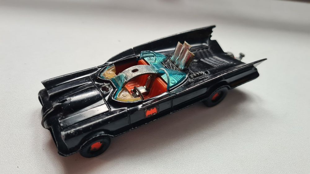 Batmobile Corgi Toys 1971 (Defekt) in Oberbuchsiten für CHF 5.9 – mit ...