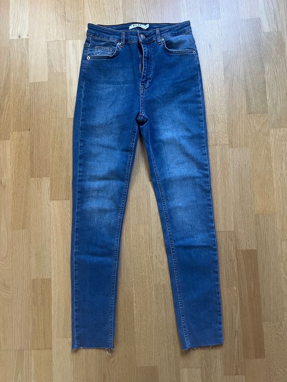 Na-kd Skinny Jeans (Gebraucht) in Uster für CHF 10 – mit Lieferung auf ...