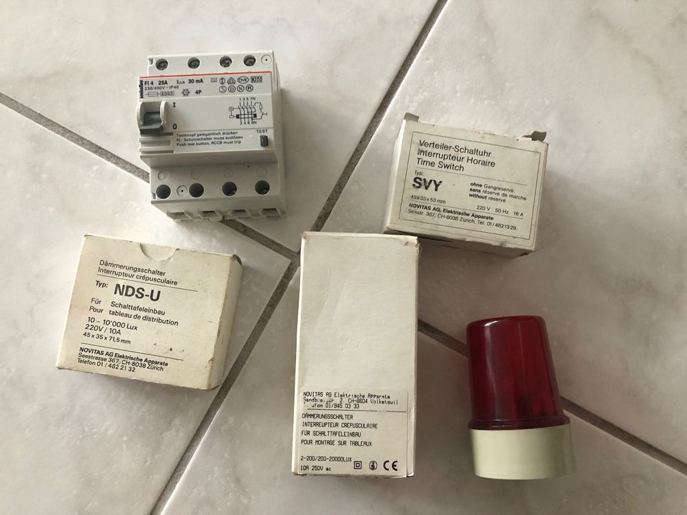 Elektromaterial | Kaufen auf Ricardo