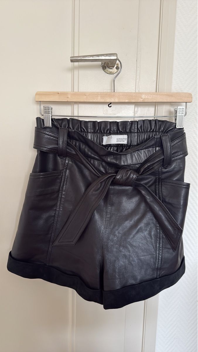 Short IRO 100% cuir d’agneau (Neuf (Voir description)) à Genève pour ...