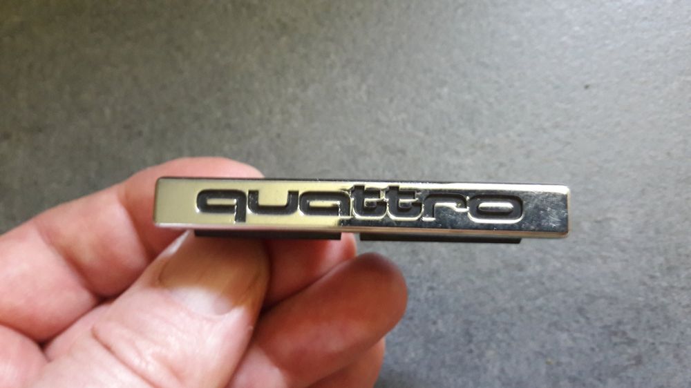 original Audi QUATTRO Emblem für Kühlergrill | Kaufen auf Ricardo
