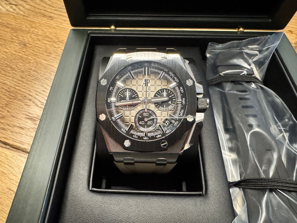 Audemars Piguet Royal Oak Offshore Taupe Ref. 26420SO.OO.A6 (Gebraucht ...