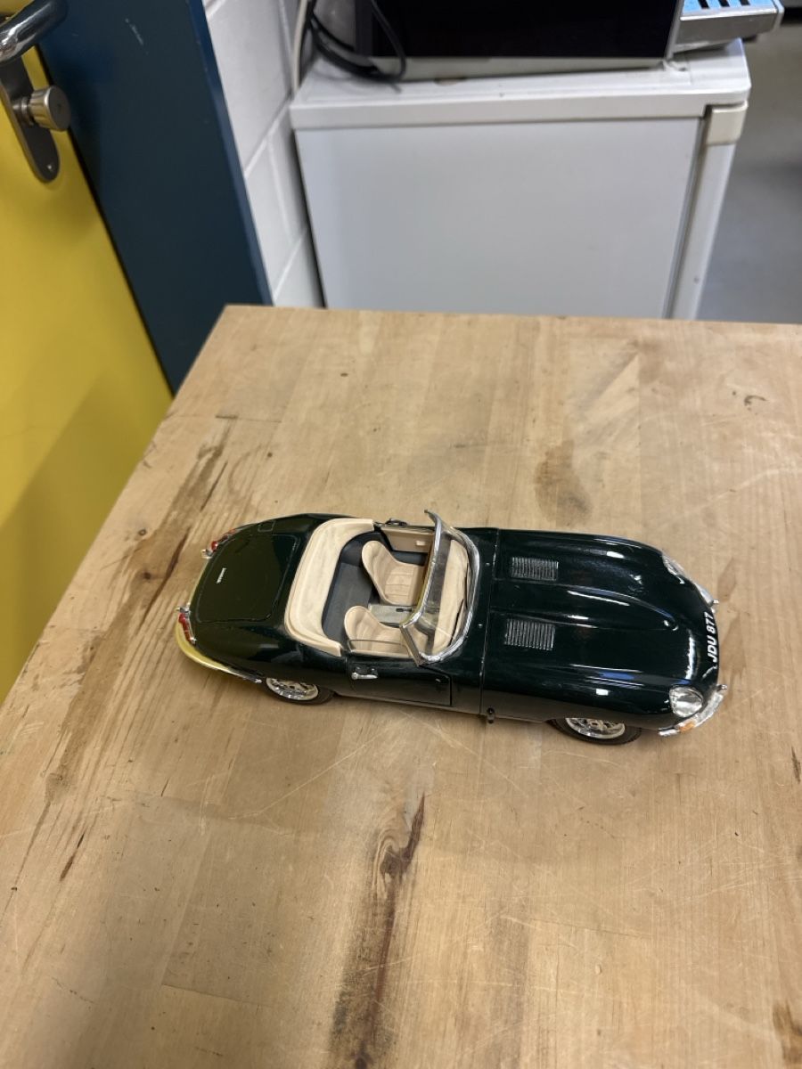 Jaguar E-Type Cabriolet Modellauto, Top Zustand! Sammler (Gebraucht) in ...