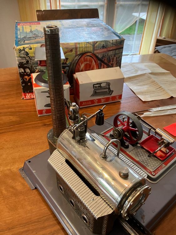 Wilesco Dampfmaschine D12 mit Zubehör (Gebraucht) in Flawil für CHF 75 – mit Lieferung auf ...