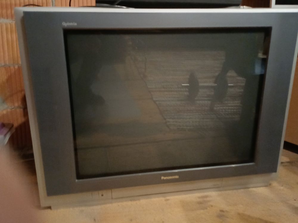 Panasonic Quintrix TV - Retro Gaming Spass garantiert! (Gebraucht) in ...