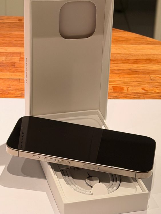 iPhone 16 Pro 256 GB, Natural Titanium - Top-Zustand (Gebraucht) in ...