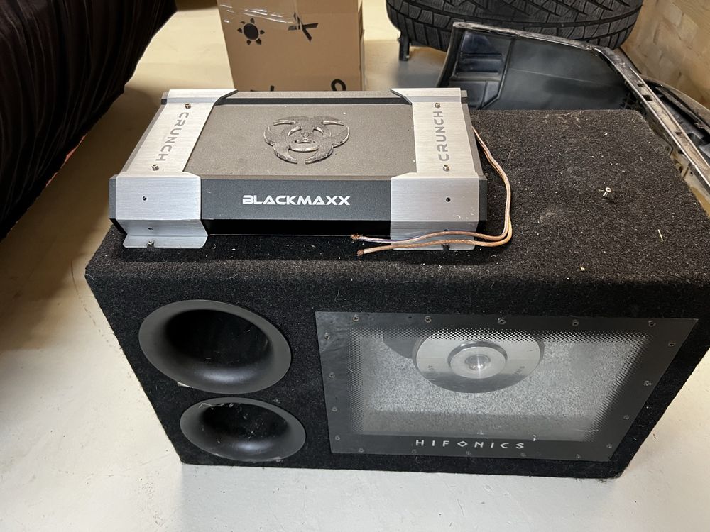 Subwoofer Hifonics mit Verstärker Crunch Blackmaxx (Gebraucht) in ...