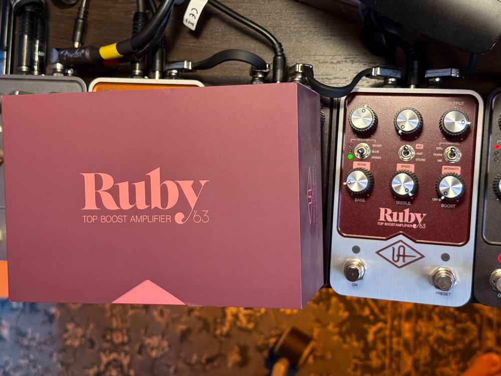 UNIVERSAL AUDIO Ruby ’63 Vox AC30 Modelling Amp (Gebraucht) in ...