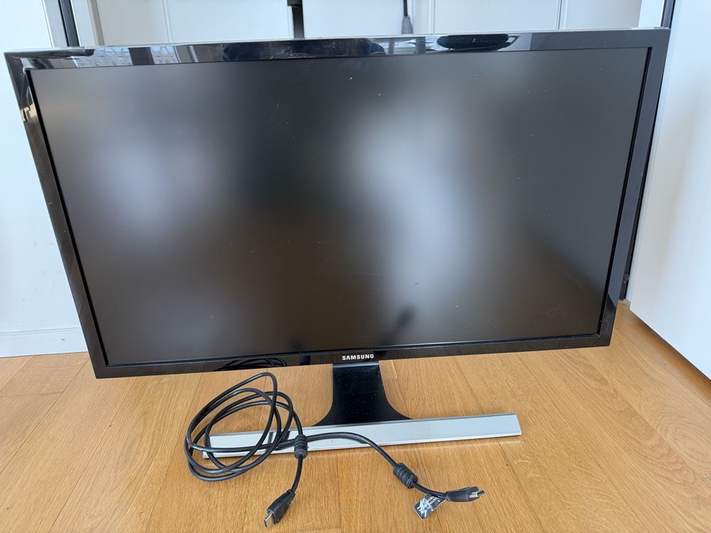 Samsung 28" Monitor U28e590d (3840x2160) (Gebraucht) in Zürich für CHF ...