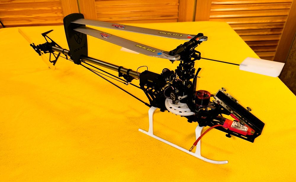 Helikopter Mini Titan E325 (Thunder Tiger) (Gebraucht) in ...