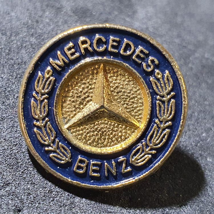 W001 - Pin Mercedes Benz Logo (Gebraucht) in Reinach BL für CHF 7.5 ...