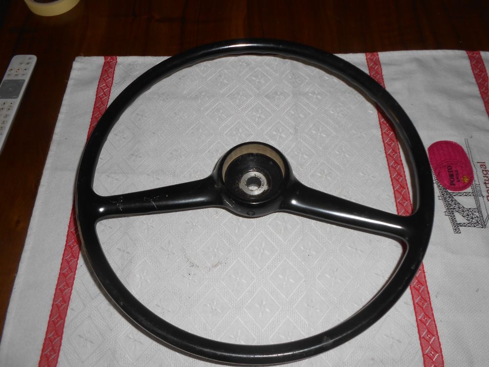 Oldtimer Steuerrad ? (Gebraucht) in für CHF 34 – mit Lieferung auf ...