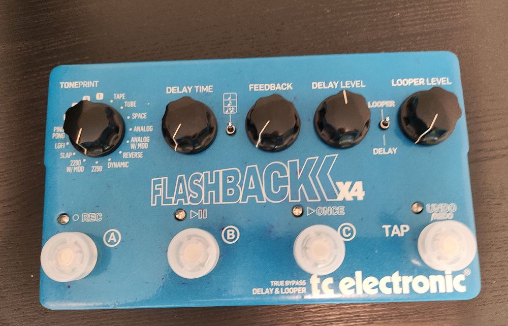 Pedal Delay FlashBack x4 v1 TC. Eletronic (Gebraucht) in Volketswil für ...