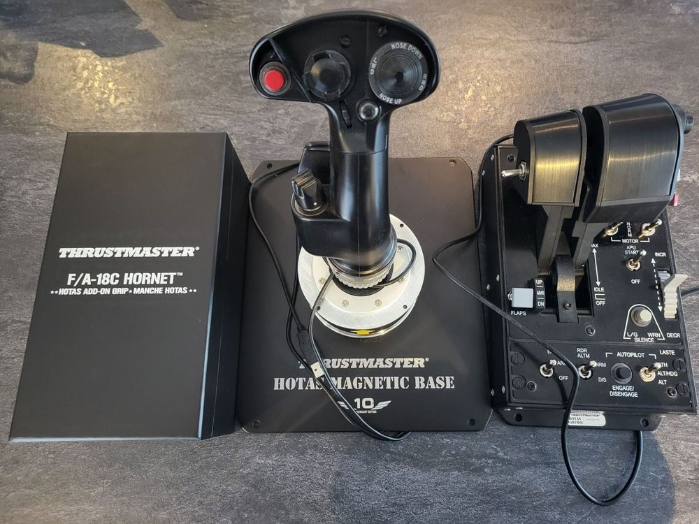 Thrustmaster Hotas Warthog inkl. F-18 Grip (Gebraucht) in Utzenstorf ...