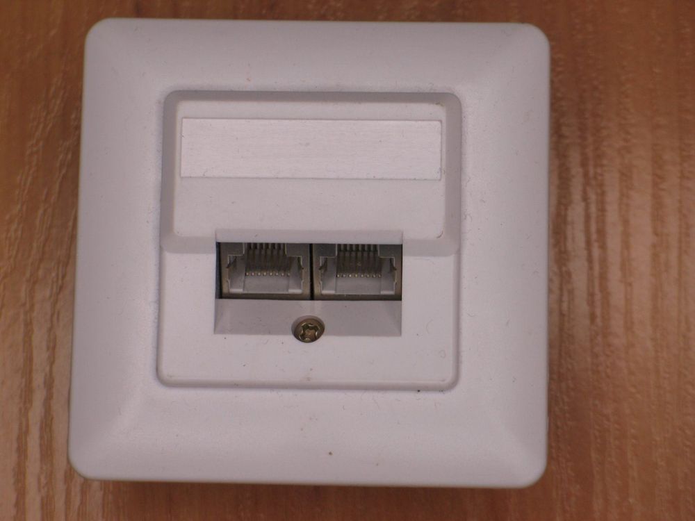 RJ45 Netzwerk Datendose 2fach (Neu und originalverpackt) in Villmergen ...