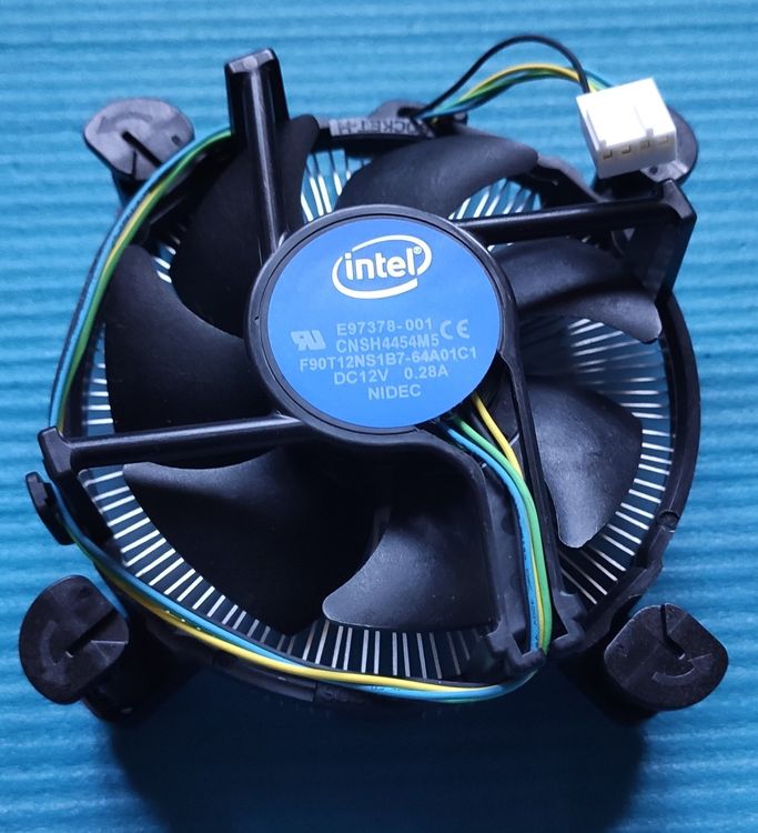 Intel CPU Cooler E97378-001 Socket 1150 1155 1156 | Kaufen auf Ricardo