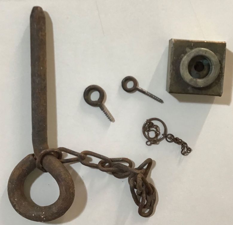 Antike Eisen Schloss und Haken Hammer USW (Gebraucht) in Root für CHF 20 – mit Lieferung auf ...