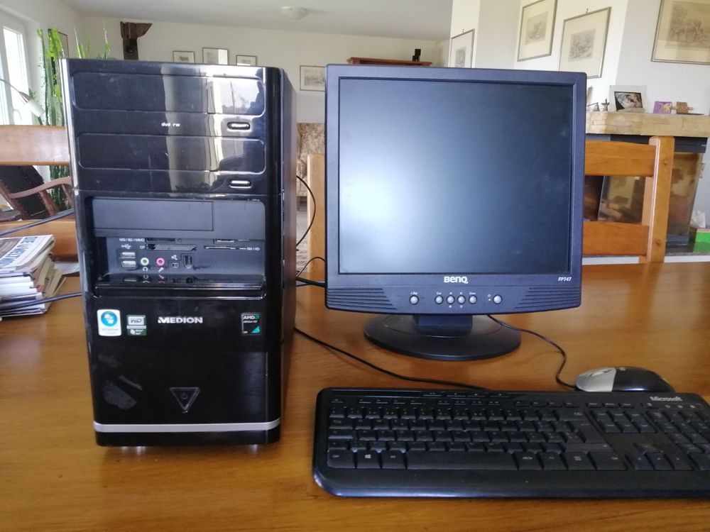 Computer Medion mit Linux Mint (Gebraucht) in villarepos für CHF 2 ...