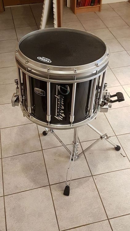 Dynasty Custom Elite Marching Snare (Gebraucht) in Au ZH für CHF 220 ...