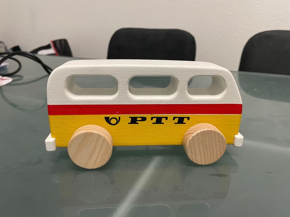 Bus Holz PTT Baby (Neu und originalverpackt) in Klingnau für CHF 25 ...