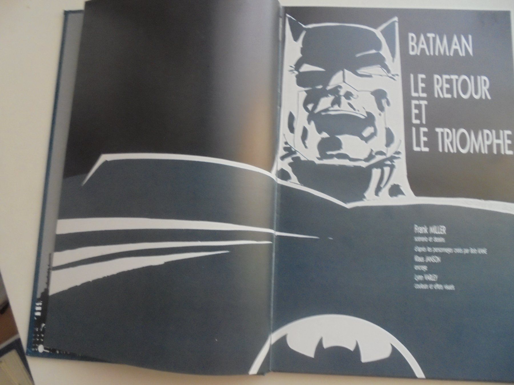 " Batman I " par Frank MILLER / Aedena Dargaud. côte 15-20 e (D ...
