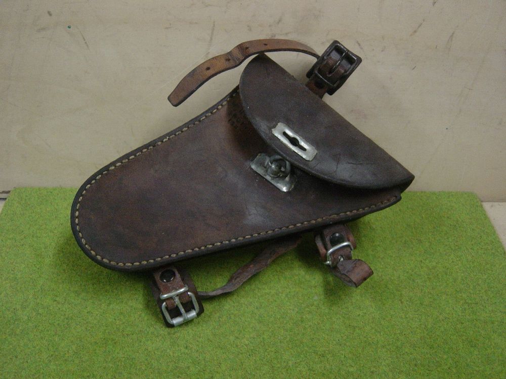 Werkzeugtasche 1964 zu ORD Rad 05 / Militärvelo CH Armee | Kaufen auf ...