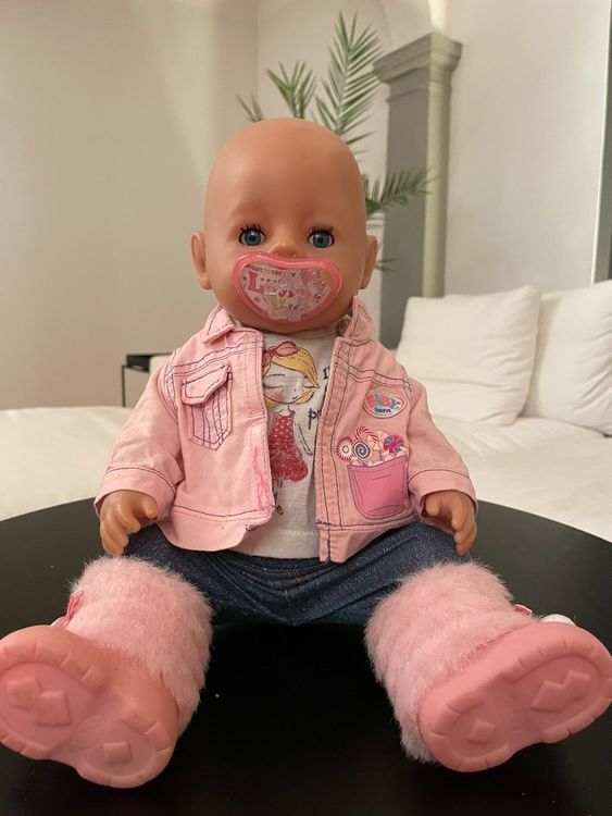 Baby Born Puppe mit Pippi Funktion und Traggstältli | Kaufen auf Ricardo