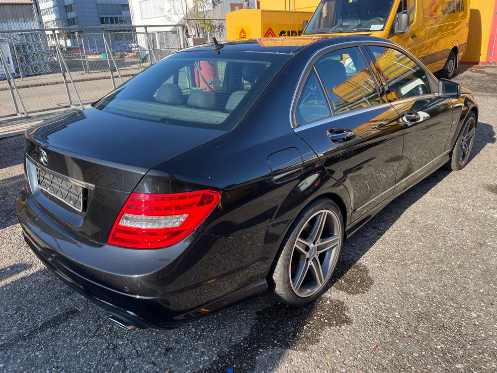 Mercedes Benz Personenwagen (Lot 790) Standort 4153 Reinach (Gebraucht ...