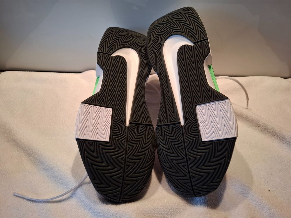 Neu Nike GP Challenge Pro Allcourtschuh Herren - weiß, grün (Neu ...