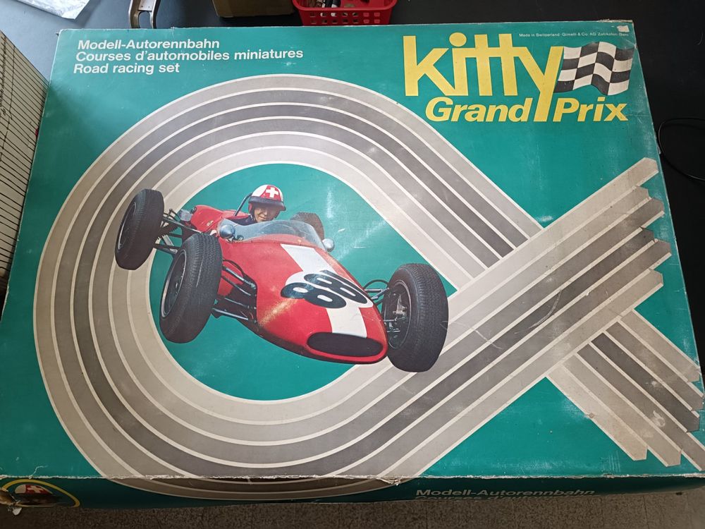 Kitty Grand Prix Modellrennbahn (Gebraucht) in für CHF 360 – mit ...