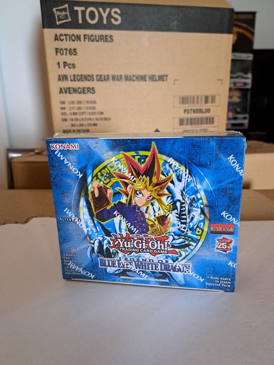 Yugioh/Blue Eyes white Dragon/Display/DE (Neu und originalverpackt) in Sisseln AG für CHF 97 ...