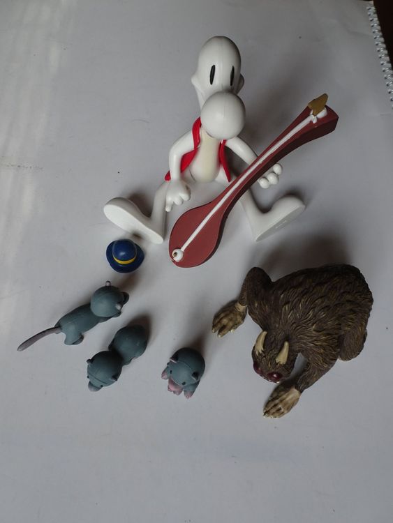 Bone Figuren und Monster nach Comic von Jeff Smith | Kaufen auf Ricardo