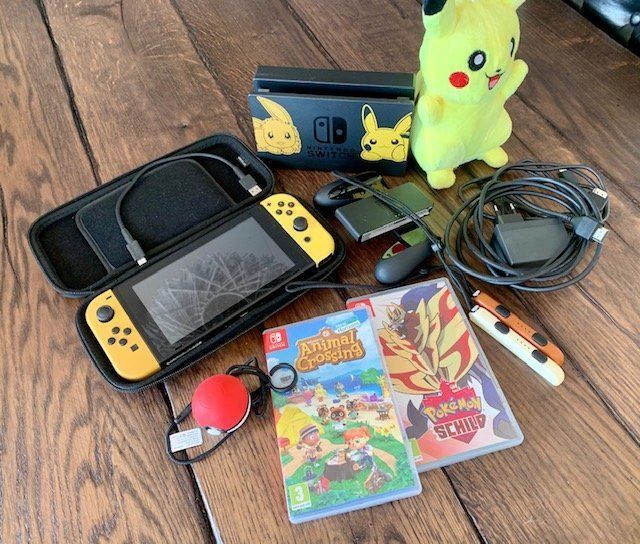 Nintendo Switch Pokemon Edition + Games | Kaufen auf Ricardo